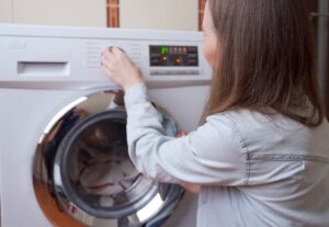 How to Get Rid of Pesky Polyester Wrinkles: The Complete Guide